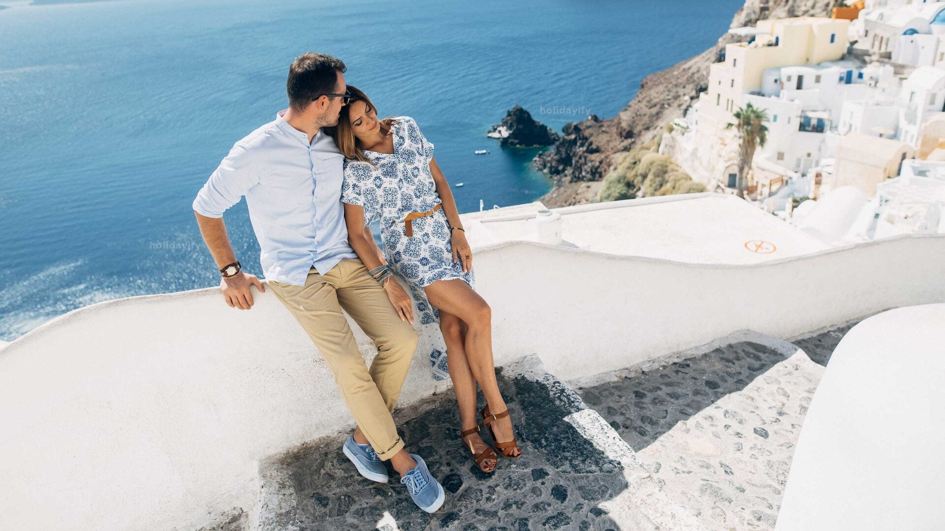 Honeymoon in Greece - 6 Best Destinations for Lovers 2024 - Holidayify.com