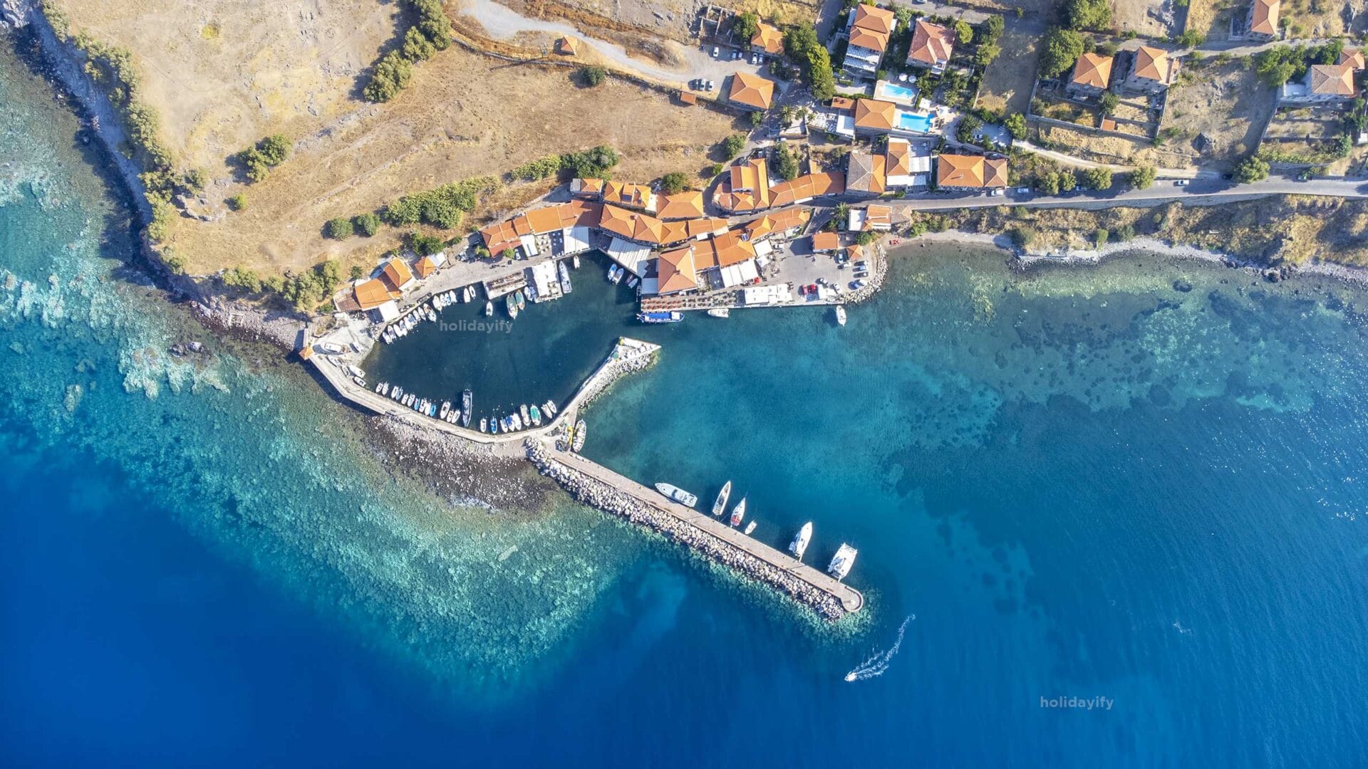 Midilli Adası Yunanistan: İlk Defa Gelen Ziyaretçiler için Mükemmel ...
